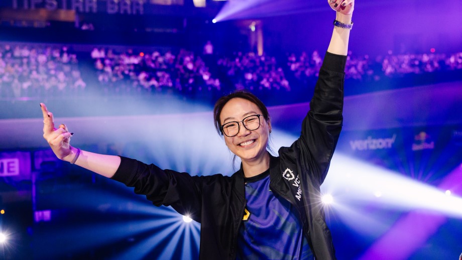 EG Potter：「EUはつまらない。このイベントを迎えるにあたって、アメリカが最強の地域であることは知っていたが、EUにはFnaticしか ...