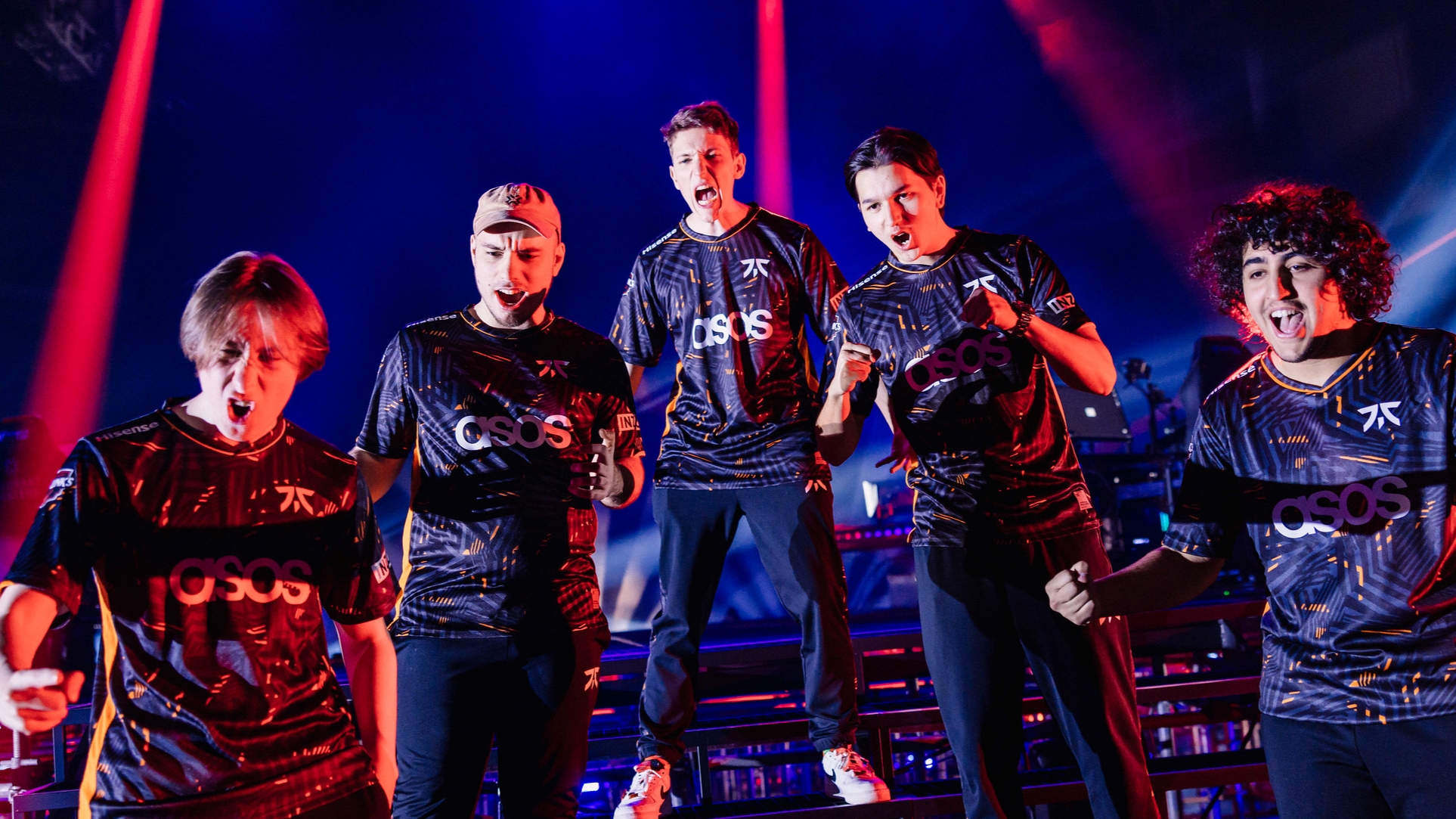 Fnatic and Paper Rex punch their way to Upper Bracket round 2 ...