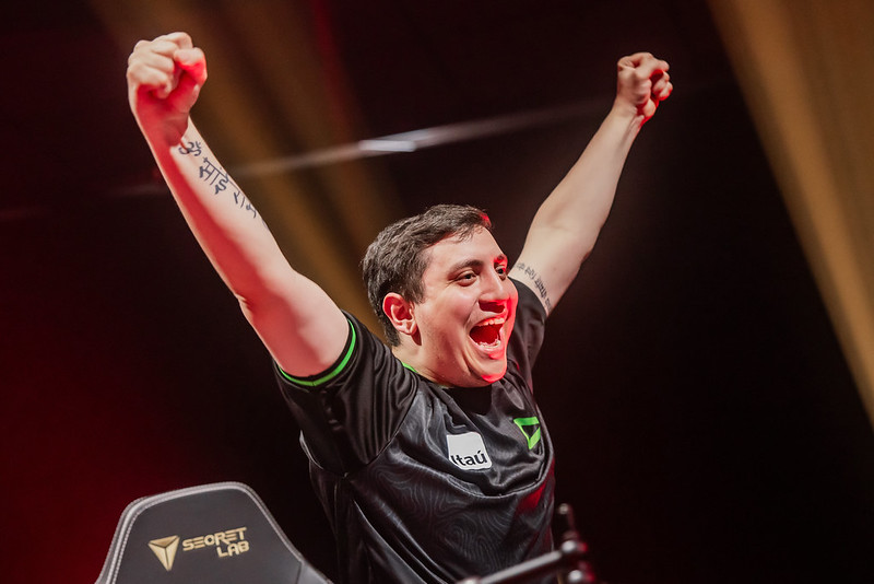 saadhak renova contrato com a LOUD por mais dois anos | VALORANT ...