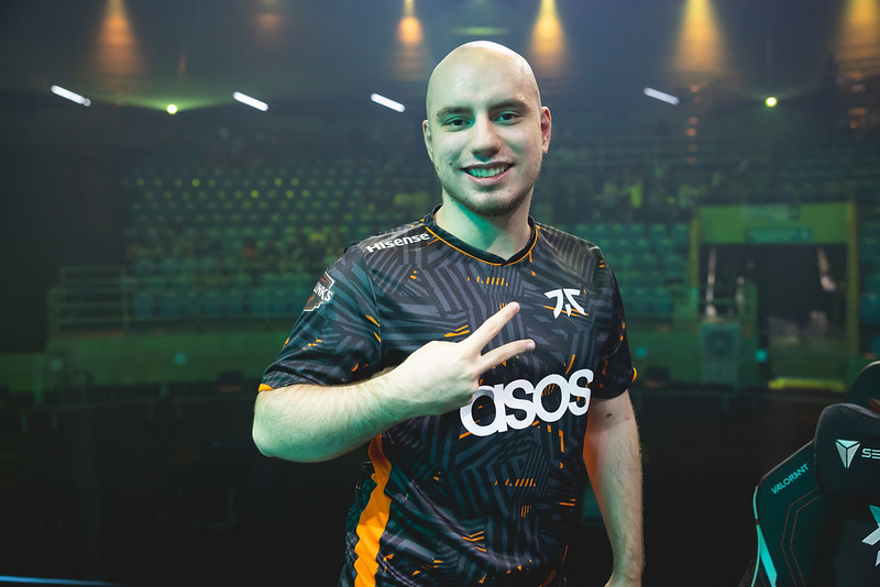 Fnatic Derkeによる、デュエリストとしての役割を解説 | VALORANTエスポートニュース | THESPIKE.GG