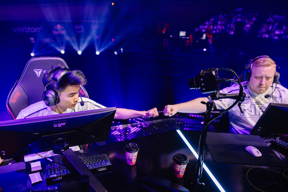 EDward Gaming pick up a surprising win against LOUD while NRG Esports ...